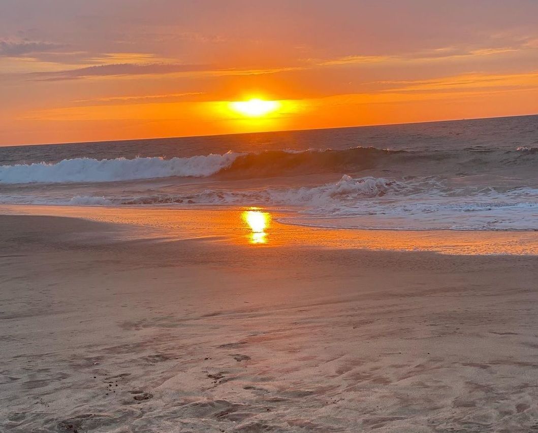 23 Best Beaches in Ecuador (Local Expert's Picks & Photos)