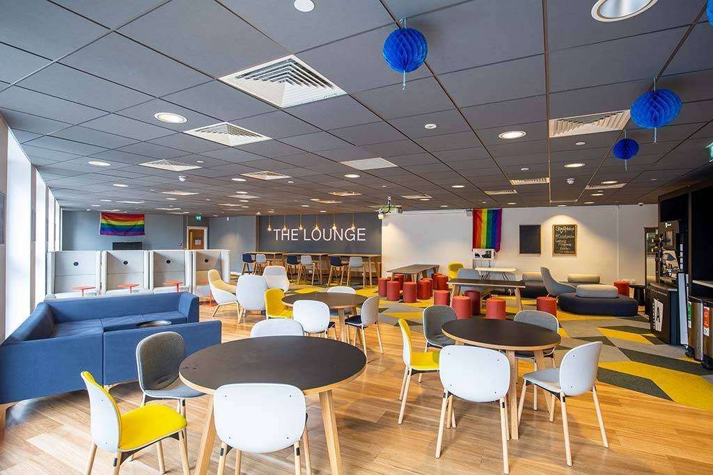 Coventry University: Admissions, Ranking, Acceptance Rate, Courses & Fees