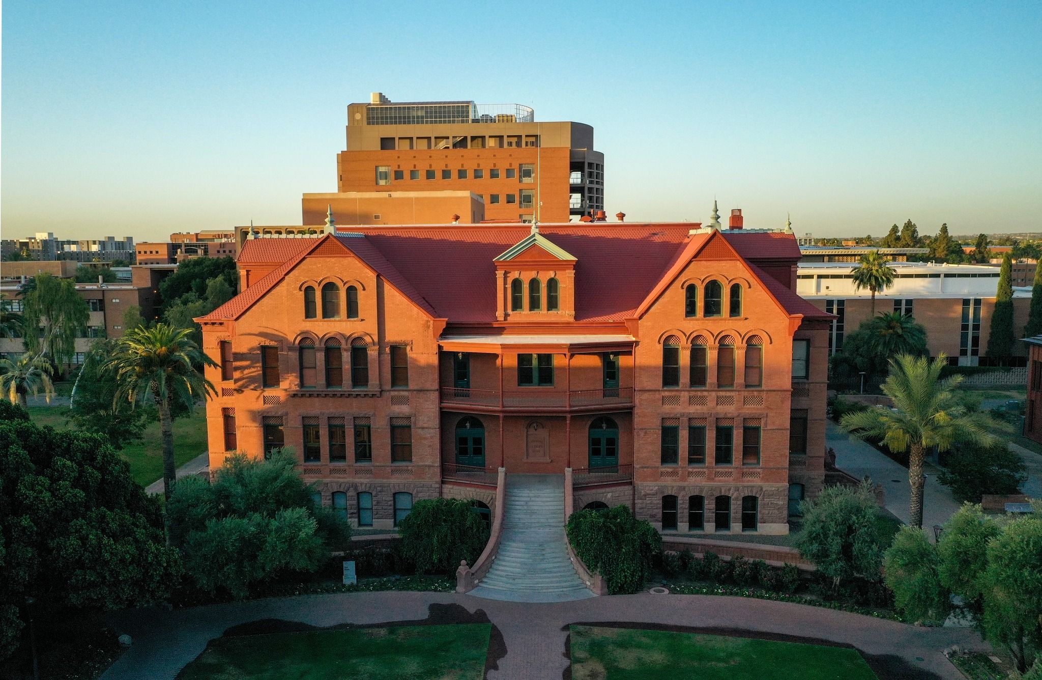 Arizona State University: Admissions, Ranking, Acceptance Rate, Courses ...