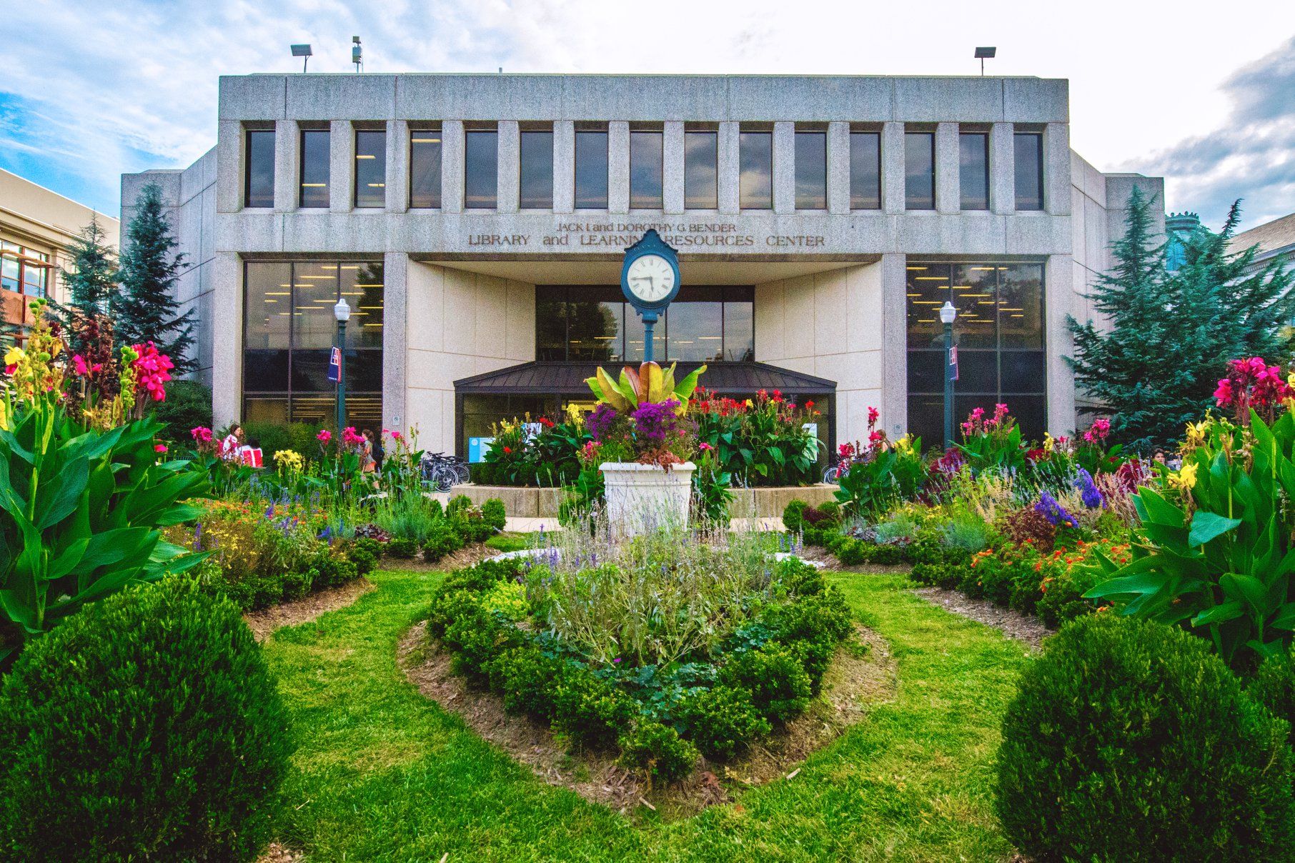 American University: Admissions, Ranking, Acceptance Rate, Courses & Fees