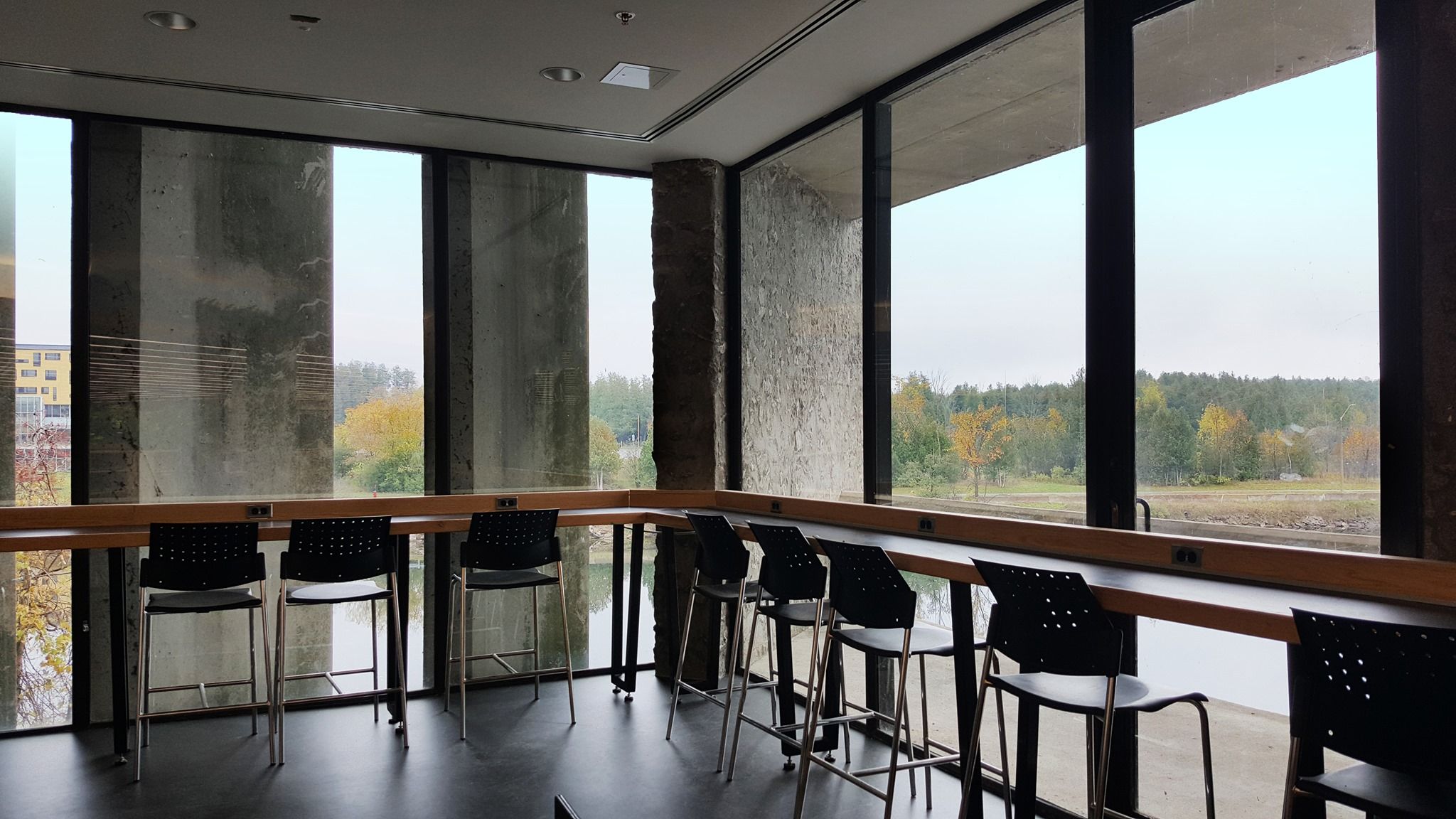 Trent University : Admission 2023, Ranking , Acceptance rate, Fees ...