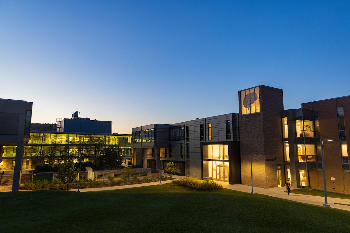 Binghamton University: Admissions, Ranking, Acceptance Rate, Courses & Fees