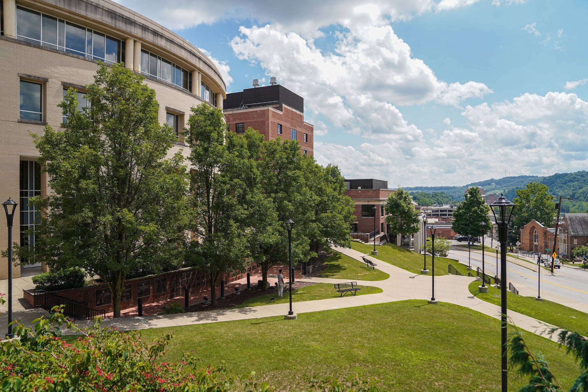 West Virginia University: Admissions, Ranking, Acceptance Rate, Courses ...
