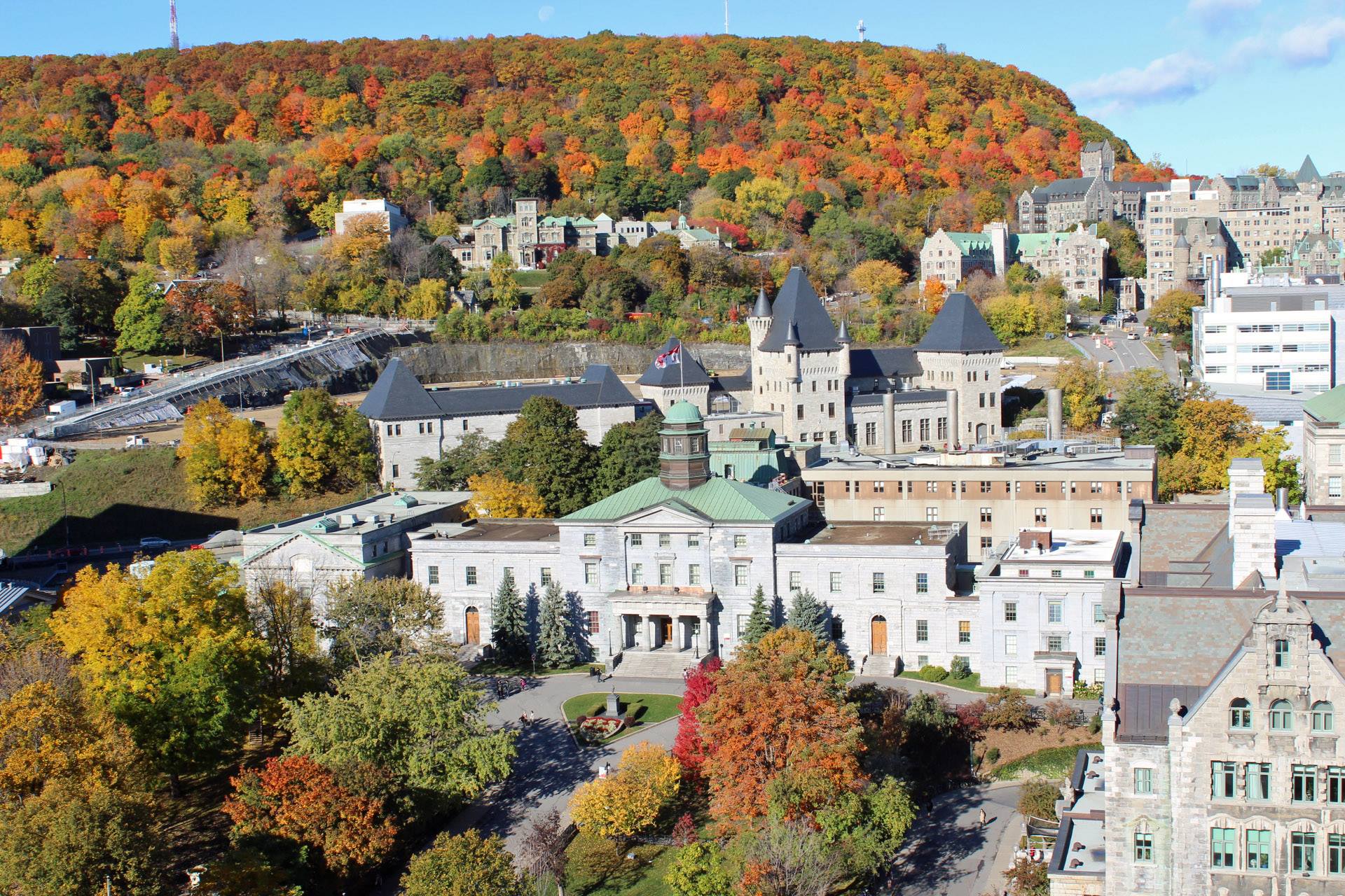 McGill University - Courses, Exam, Admission & Scholarships