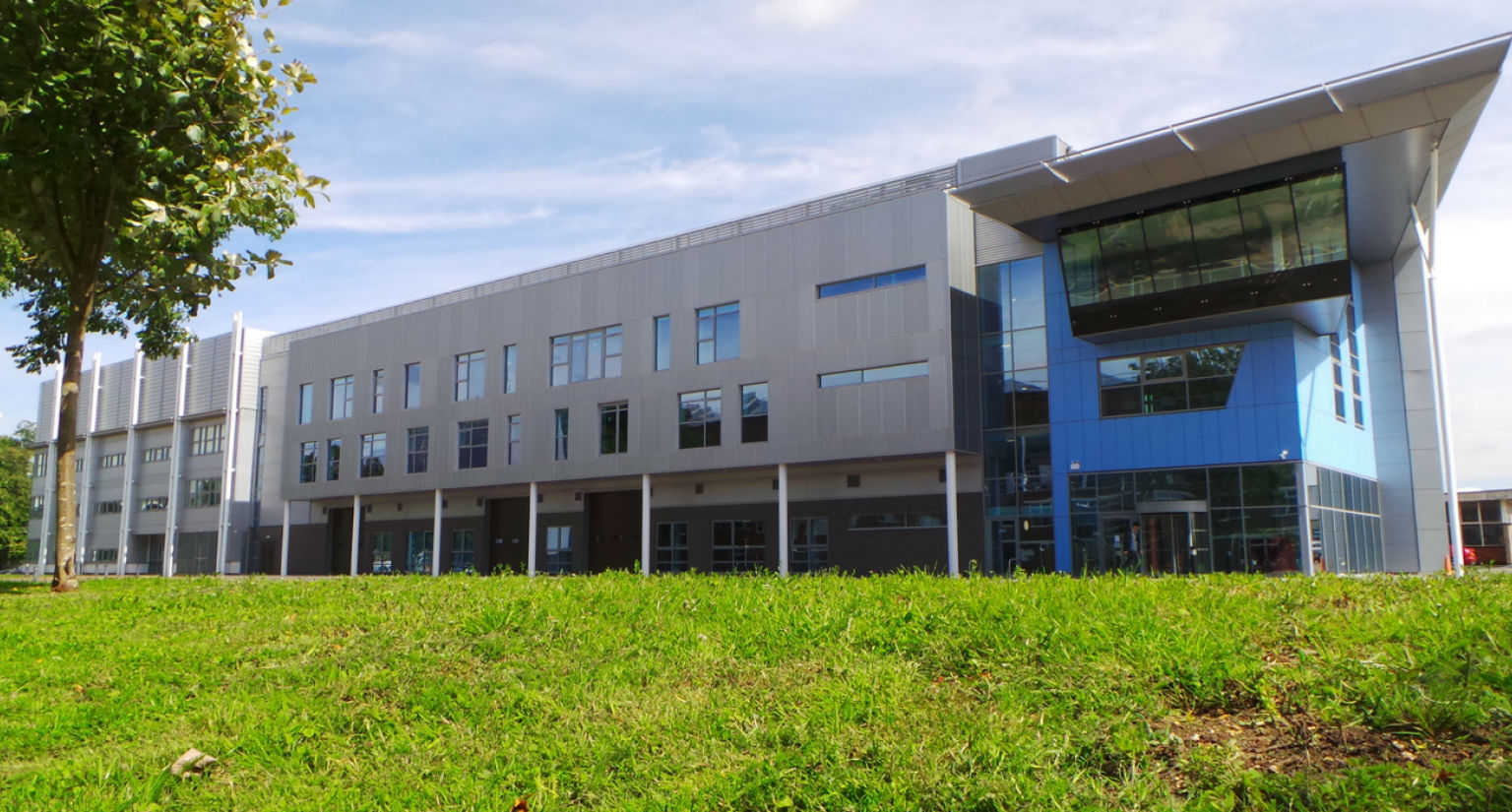 Cranfield University - Courses, Exam, Admission & More