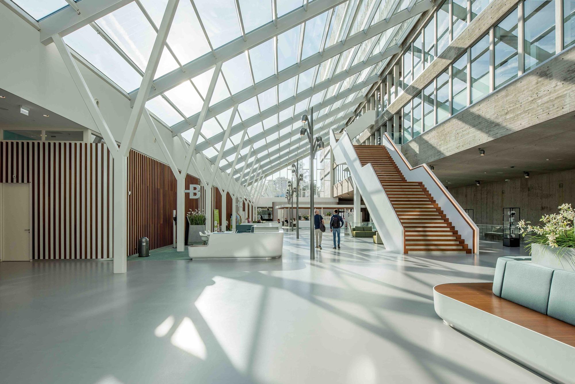 Radboud University : Ranking, Fees, Acceptance & More