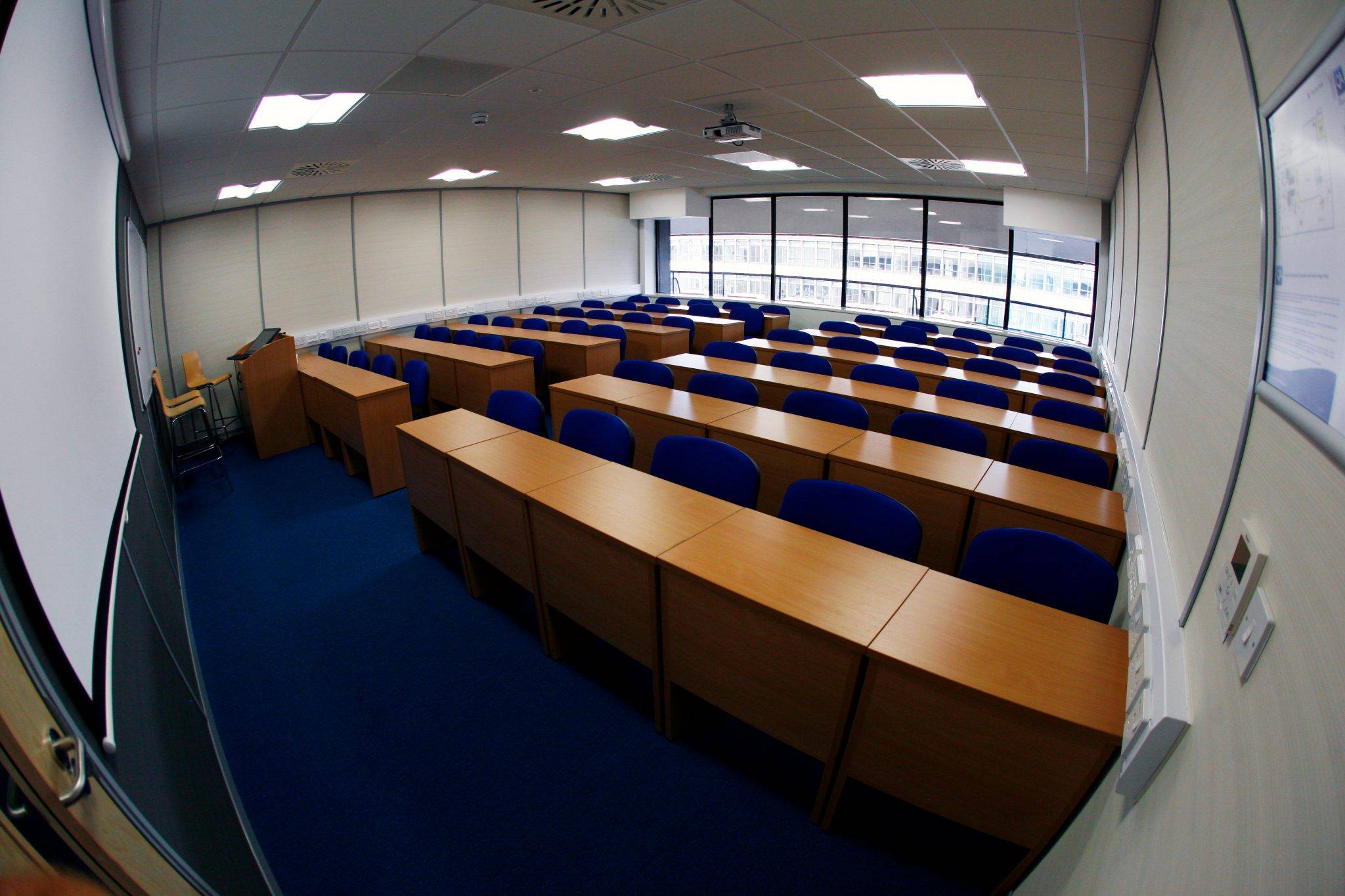 Ulster University : Admission, Ranking, Acceptance Rate, Courses & Fees