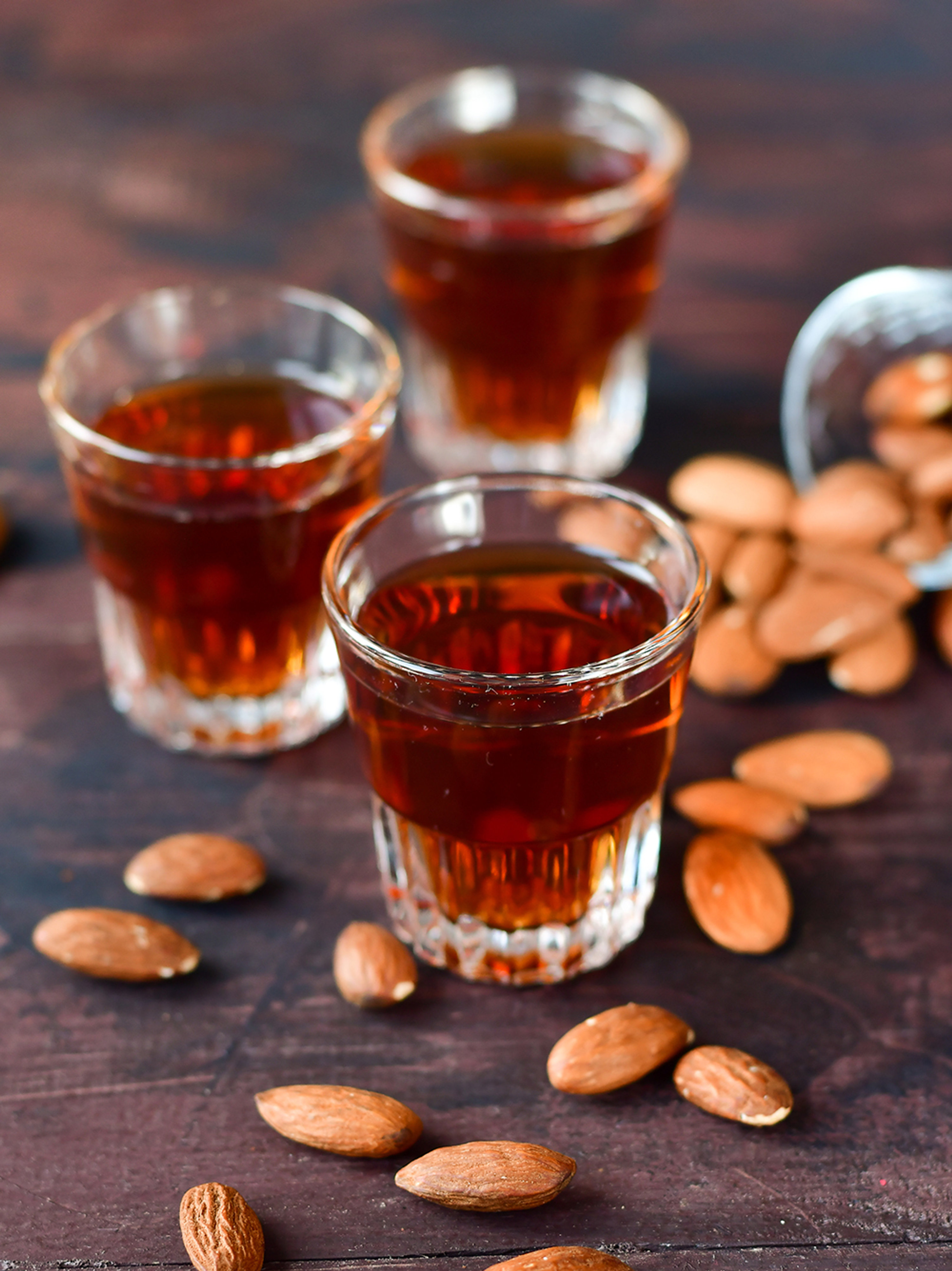 Almond Liquor - Ciomod - TMQ