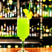 Drunk Leprechaun Cocktail Recipe - Ingredients & How to Mix | Home Bar Menu