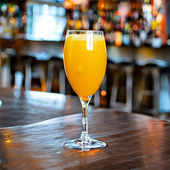 Fuzzy Navel Cocktail Recipe - Ingredients & How to Mix | Home Bar Menu