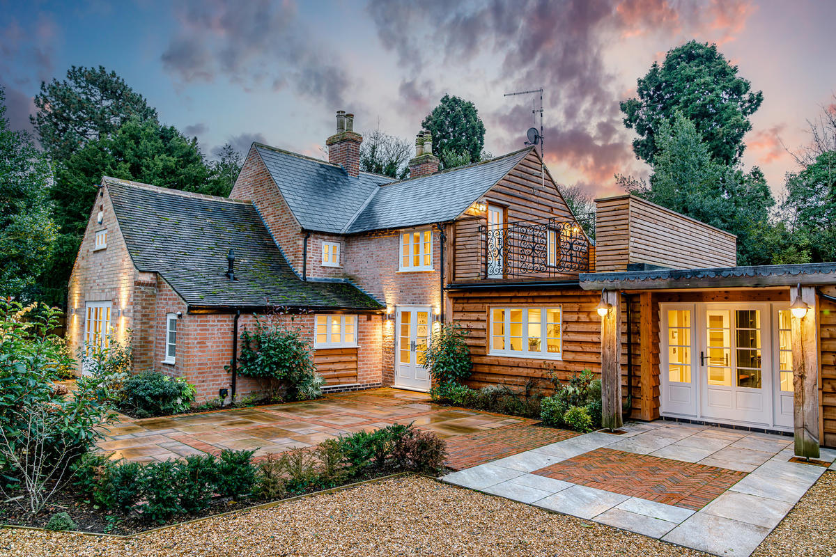 NOW SOLD Holly Lodge Holme Pierrepont Nottingham - Home Staging and ...