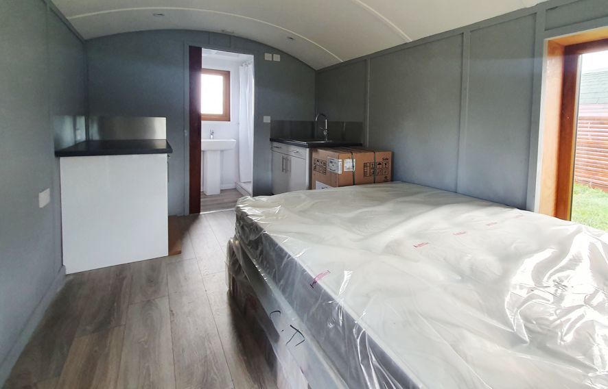 Photoshoot props and styling: Glamping pod - 4-birth - Home Staging and ...