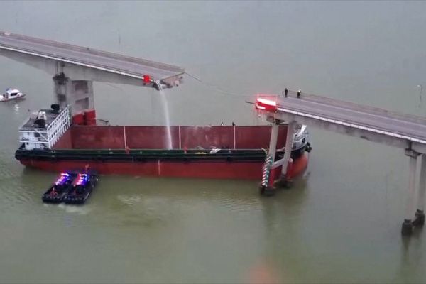 Unfortunate Incident: Cargo Ship Collision Causes Bridge Disaster in ...