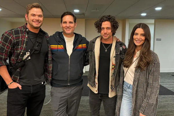 Twilight Stars Reunite at Emerald City Comic Con