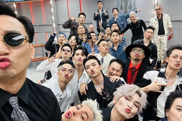 Những Khám Phá Thú Vị Về Dàn Người Nổi Tiếng Tại Chương Trình Anh Trai Vượt Ngàn Chông Gai