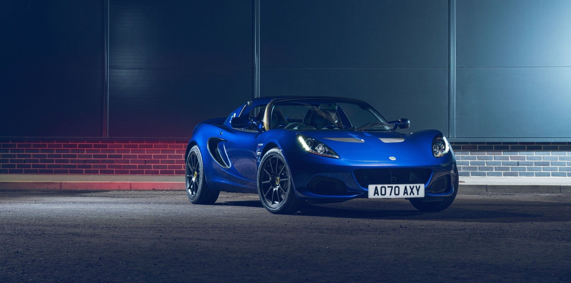 Lotus Elise Final Edition: The light fantastic