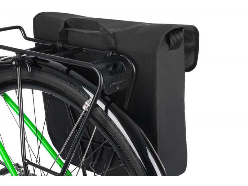 Blackburn panniers store