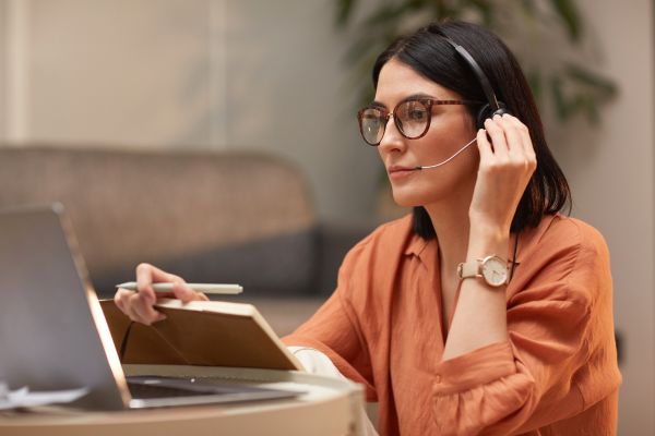 Top 10 Tips To Increase Your Transcription Speed And Accuracy