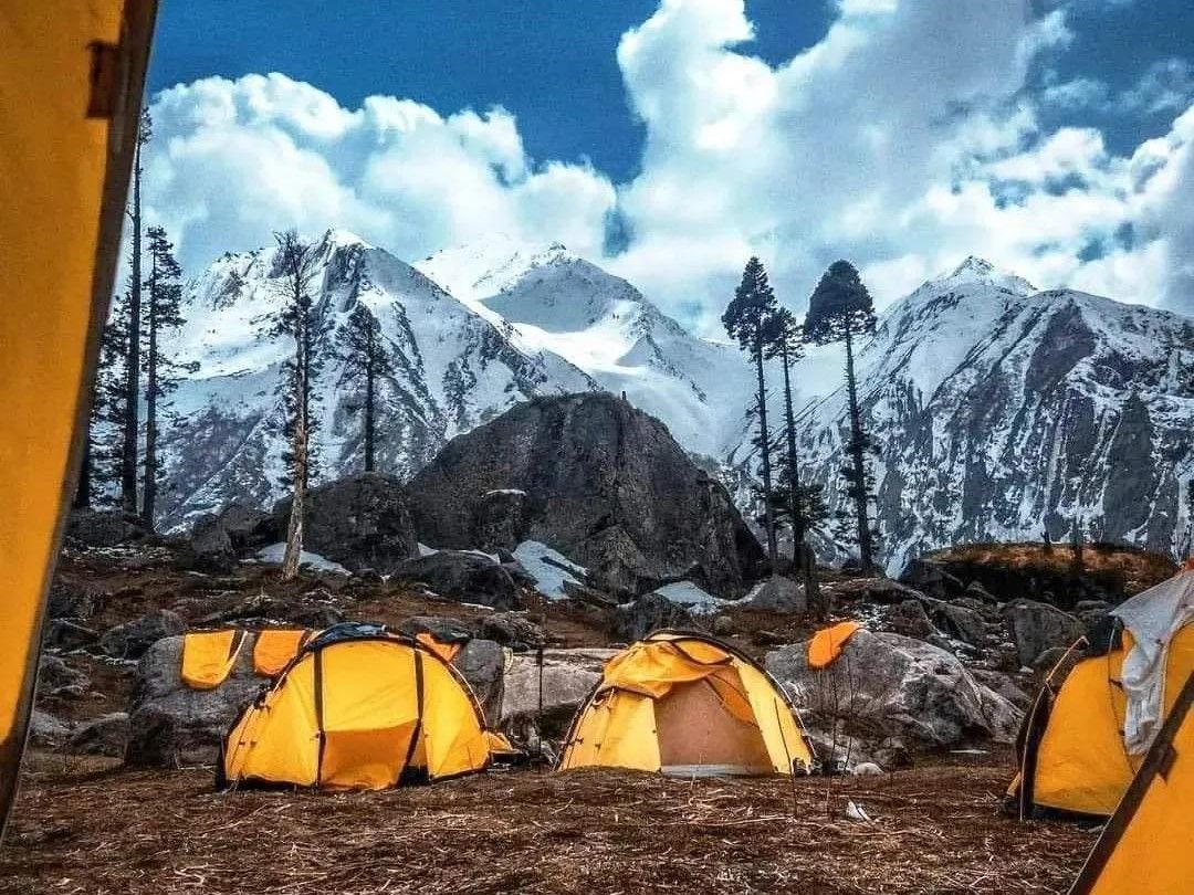 A Himalayan Odyssey: My Har Ki Dun Trek Experience and Essentials