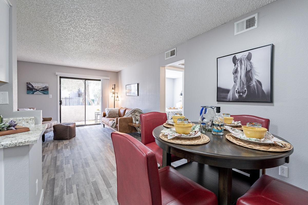 Montana on Butler | Phoenix, AZ 85021