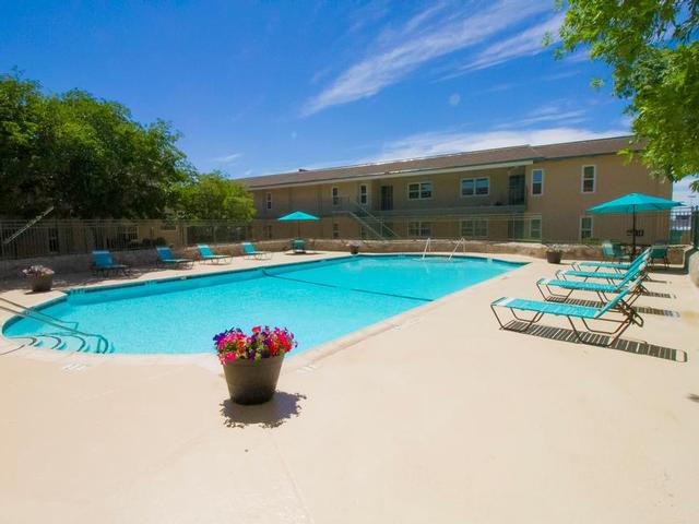 Timberwolf Apartments - El Paso, TX 79925