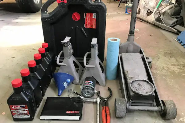 Tools Needed For Oil Change Successfully - wowOwow
