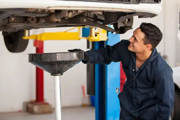 How Long Does It Take To Change Oil - wowOwow