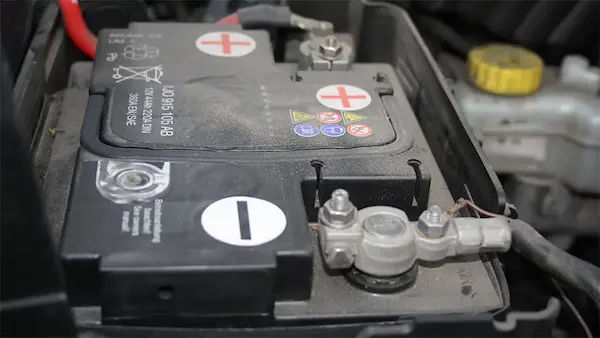 Why Car Battery Smells Like Rotten Eggs? - wowOwow