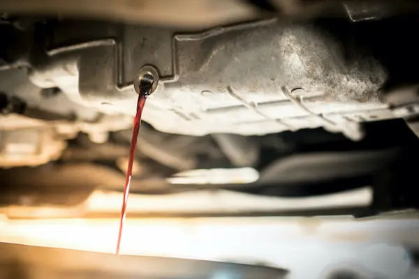 Why Is My Car Leaking Oil After An Oil Change? - wowOwow