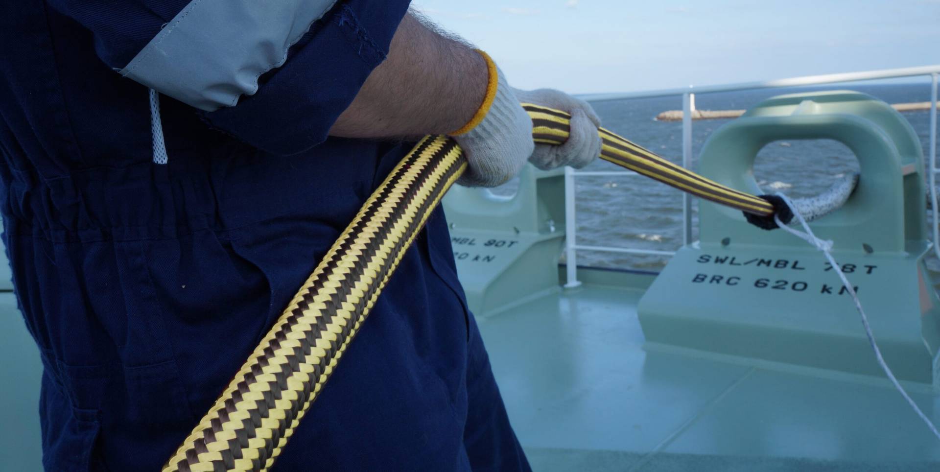 带 VECTRAN™ 的 LCP-Siri® 钢丝绳 - Katradis Marine Ropes