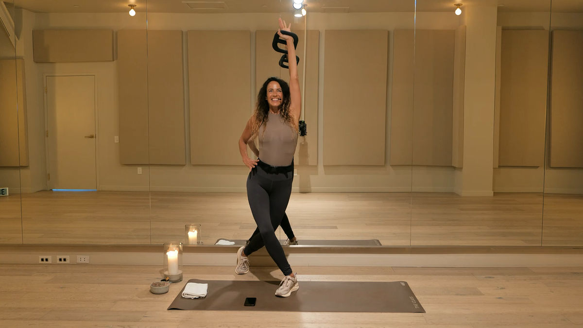Sculpt (Grip Weight): Full Body with Jaycee - The Class Digital Studio