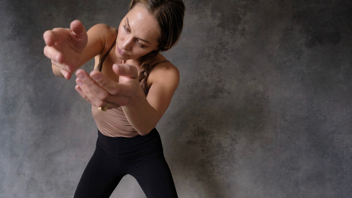 Breathe for Energetic Cleansing with Taryn - The Class Digital Studio