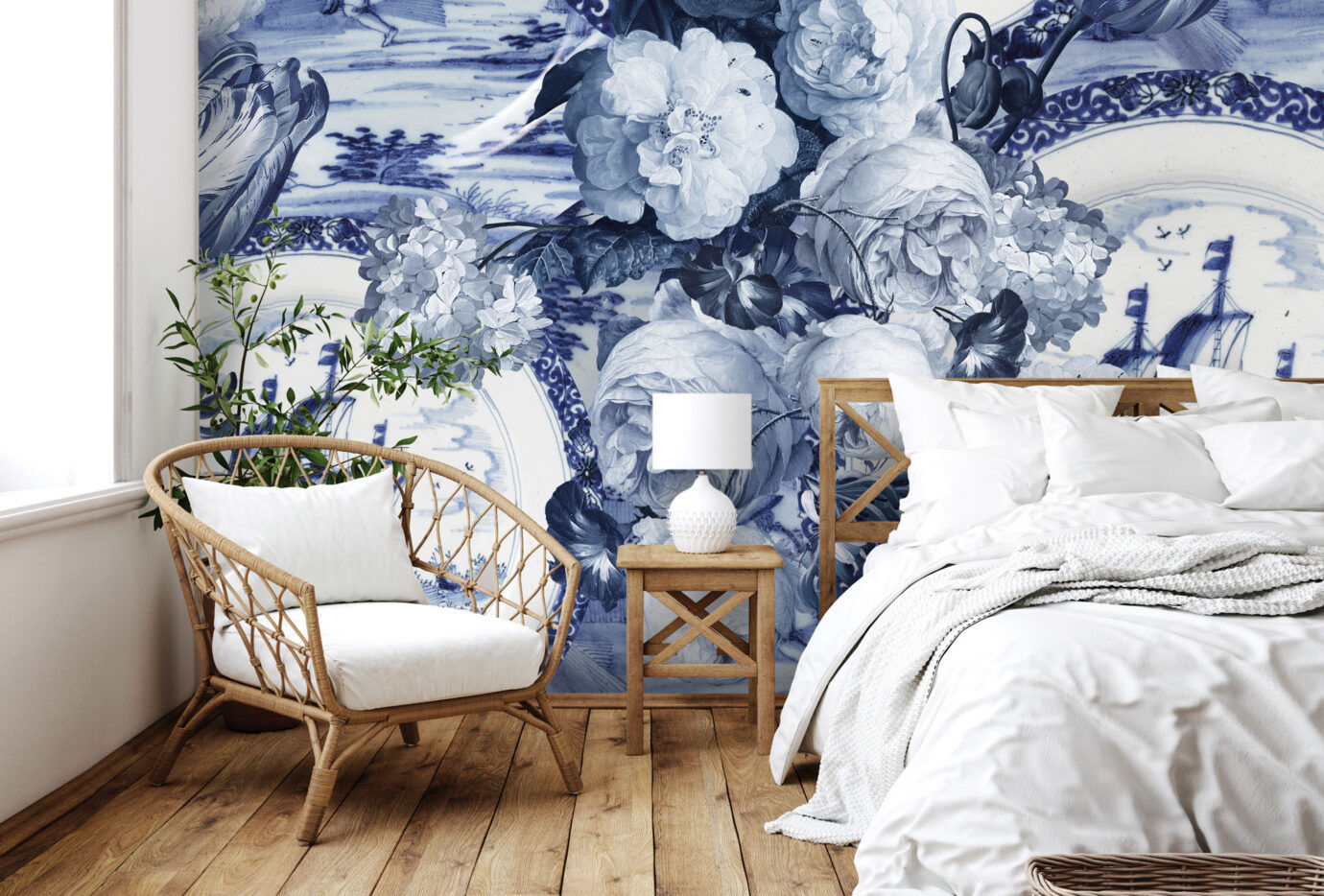 Hip behang met Delfts blauwe bloemen- Behang Fem - Stories on the Wall