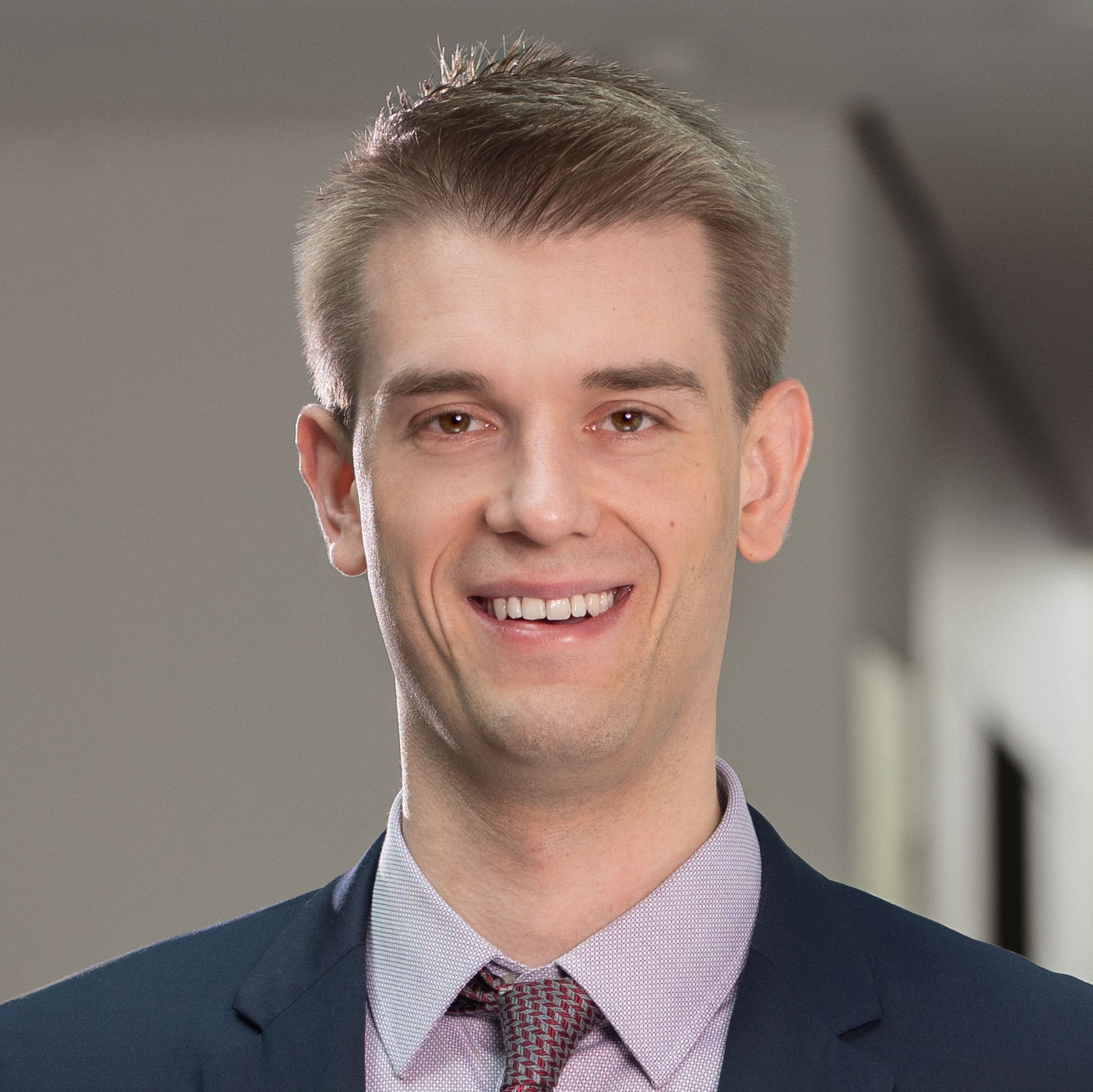 Meet Professor Chengguang Li | TUM School of Management | TUM School of Management