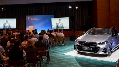 Work, Deep Dive & Congress Hotel | meetreet