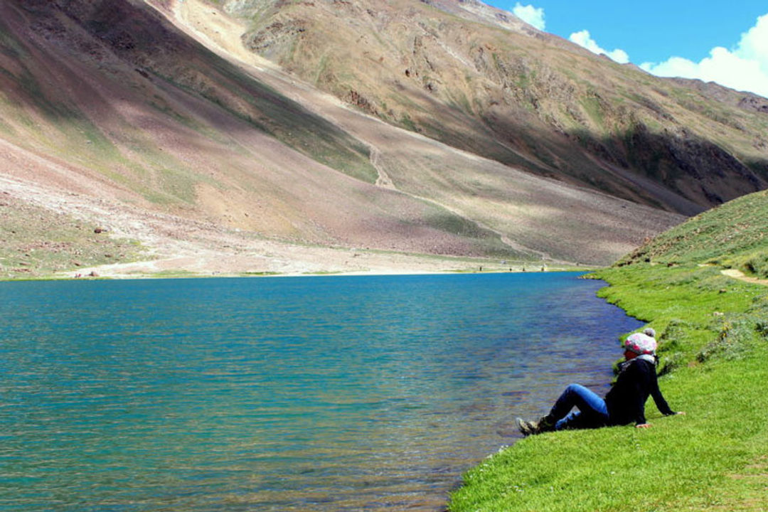 Visit to Chandratal Lake | 2 Night / 3 Days
