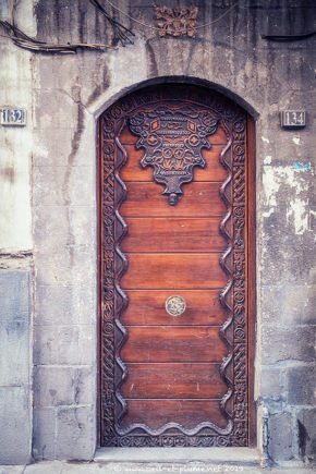 Syria - Old Damascus' Doors - Coups d'oeil et Coups de plume