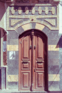 Syria - Old Damascus' Doors - Coups d'oeil et Coups de plume