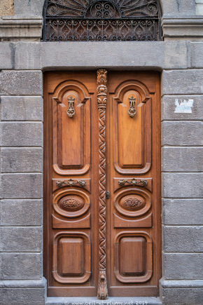Syria - Old Damascus' Doors - Coups d'oeil et Coups de plume