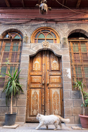 Syria - Old Damascus' Doors - Coups d'oeil et Coups de plume