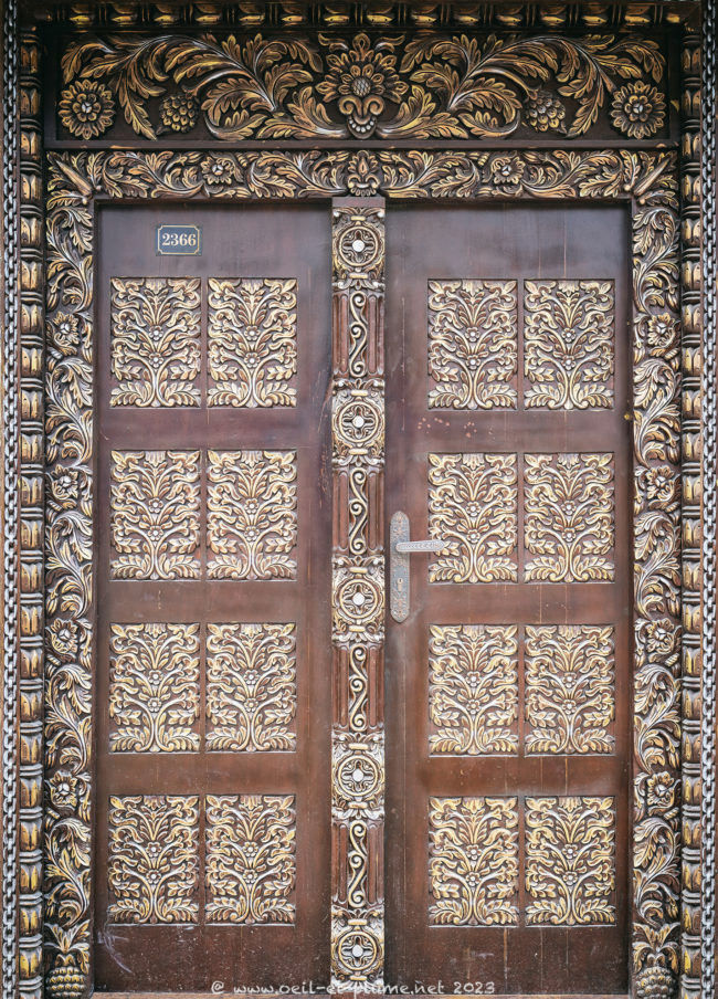 Zanzibar - Stone Town doors - Coups d'oeil et Coups de plume