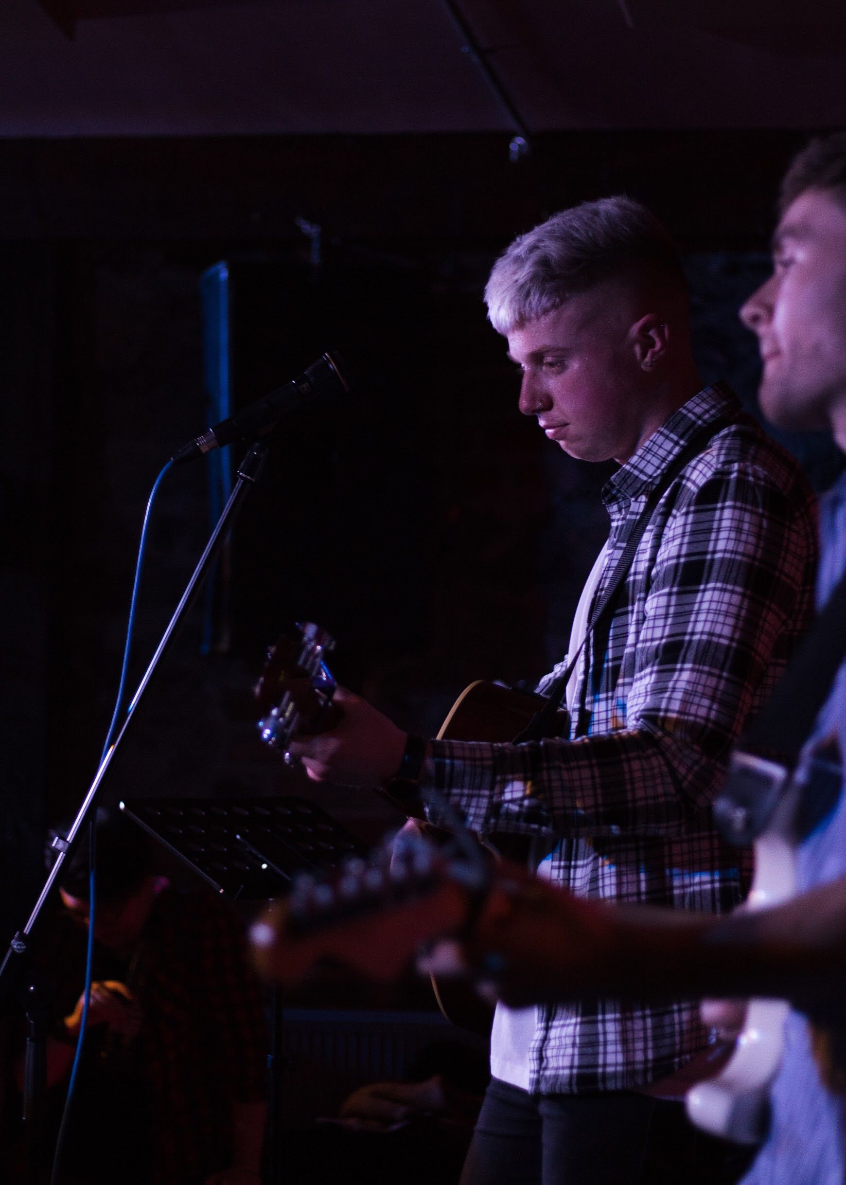 Matthew Nolan – Breaking Tunes