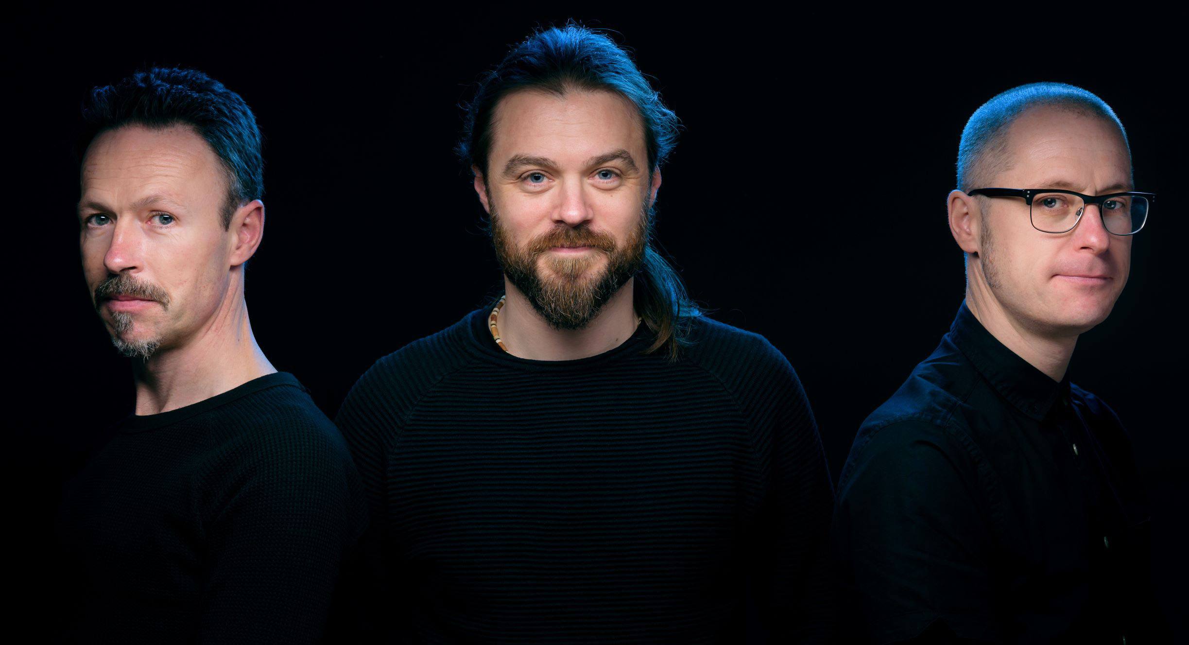 THE DIVINERS – Breaking Tunes