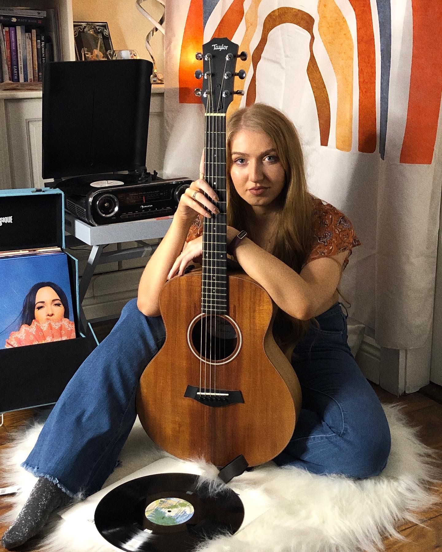 Shannen Carroll – Breaking Tunes