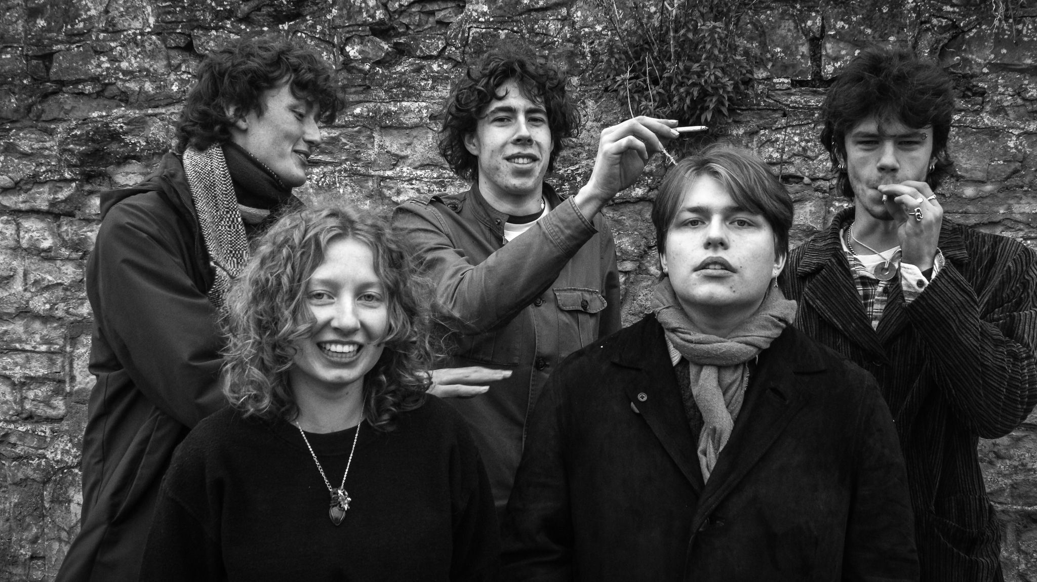 Arabú – Breaking Tunes