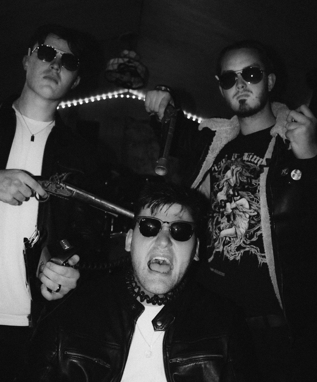 Static Vision – Breaking Tunes