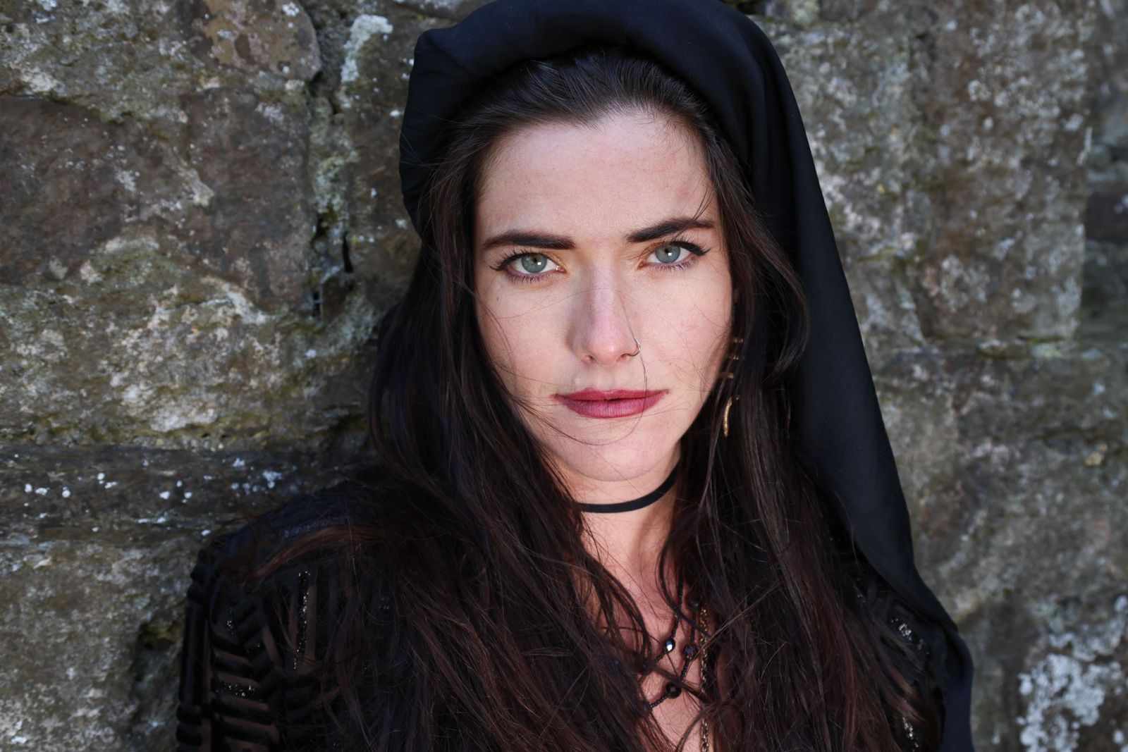 Ellowen – Breaking Tunes