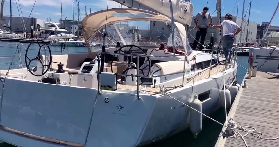 Sailboat Eleni - Greece for rent | Borrow A Boat