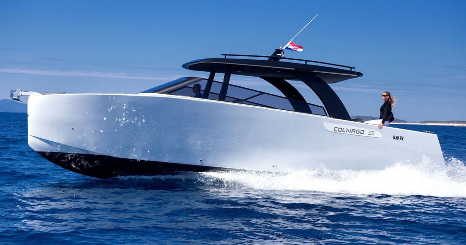 Motorboot Colnago 35 - Luxury Speed Boat Hvar - Kroatien zur Miete ...
