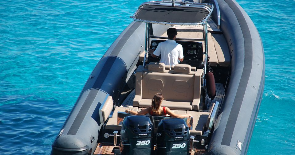 RIB PHANTOM 300 - Italien zur Miete | Borrow A Boat